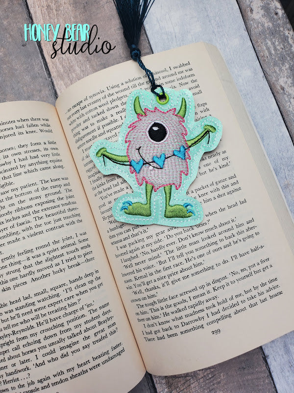 Heart Monster Valentine Love Cute Bookmark 4x4 DIGITAL DOWNLOAD embroi ...